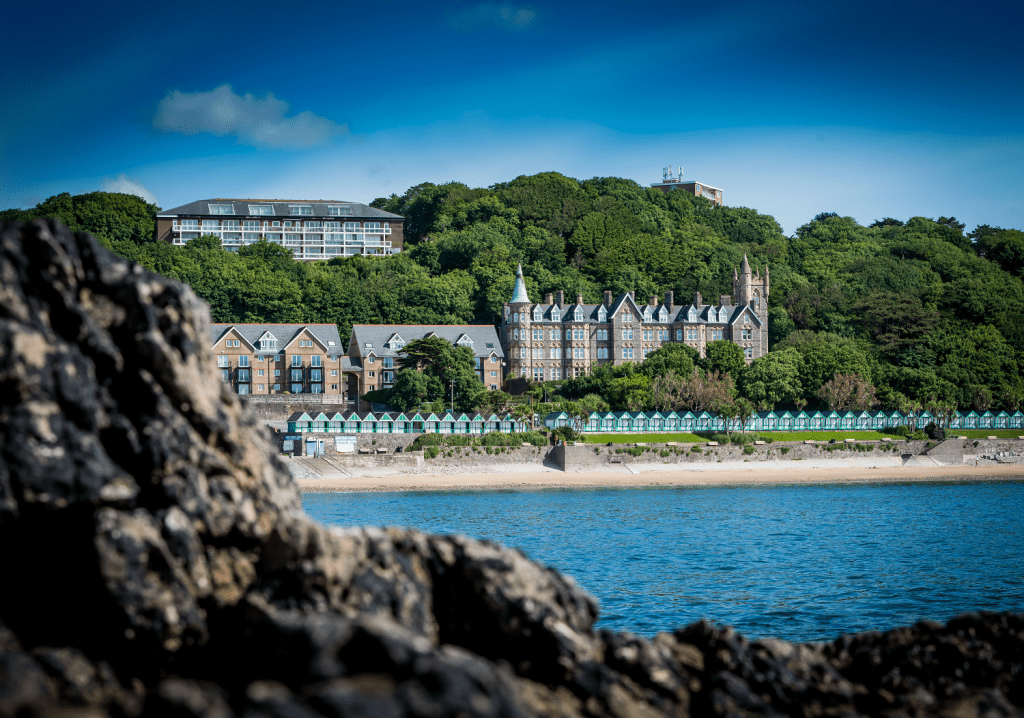 Three Gower beaches retain blue flag status - Swansea Bay News