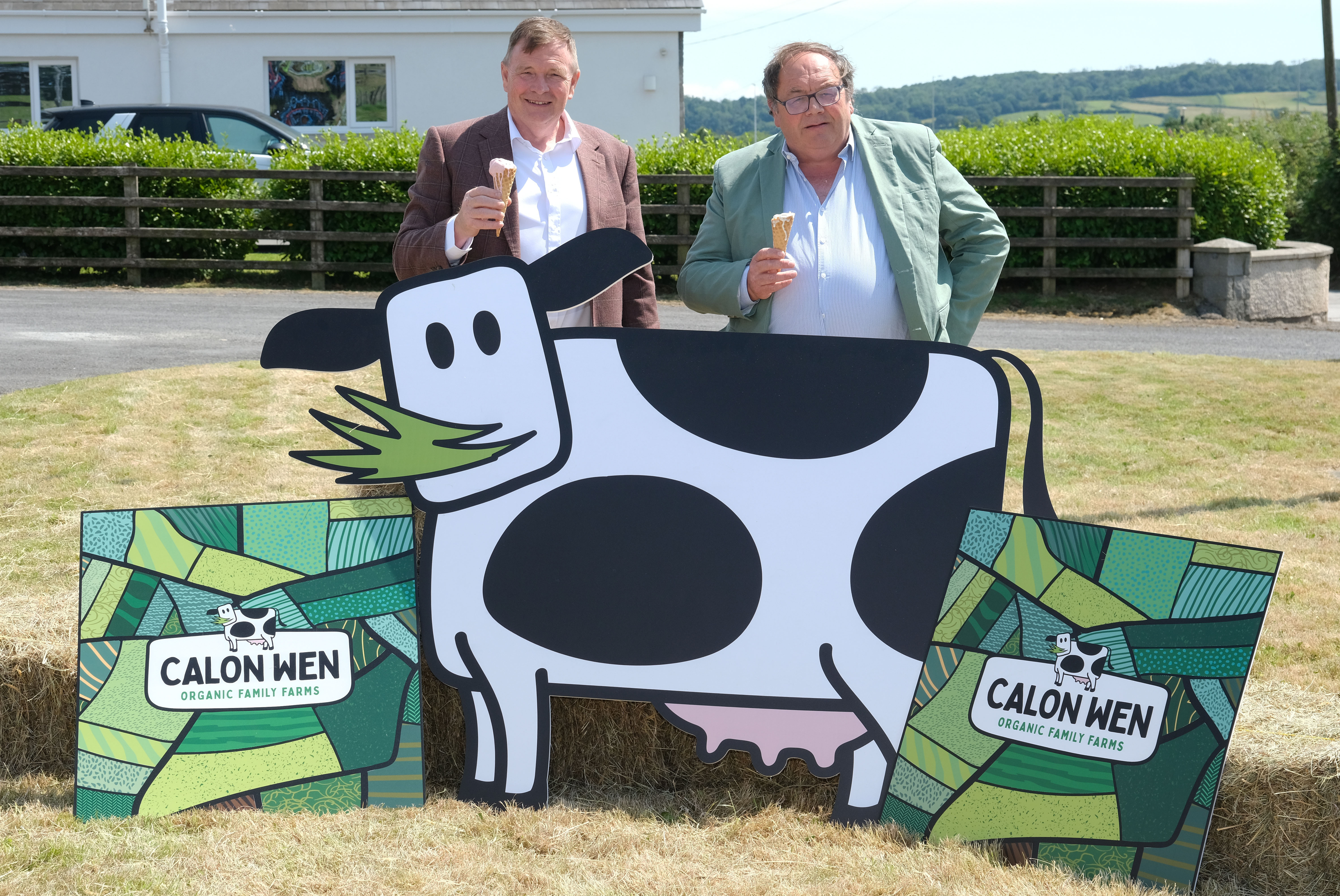Carmarthenshire's Calon Wen milk co-operative marks 25 year milestone ...