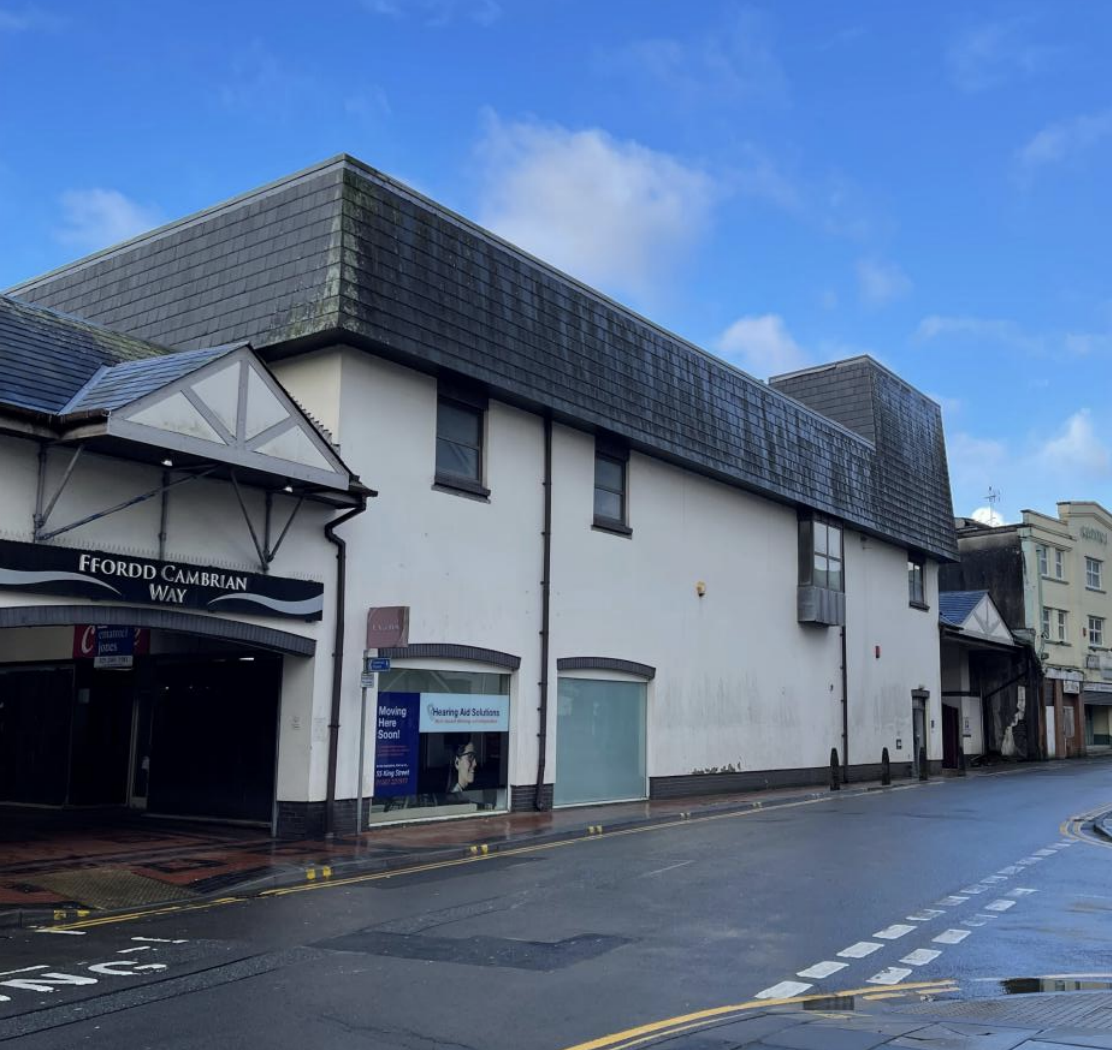Plans revealed for Cambrian Way Shopping Centre revamp with 27 new town ...