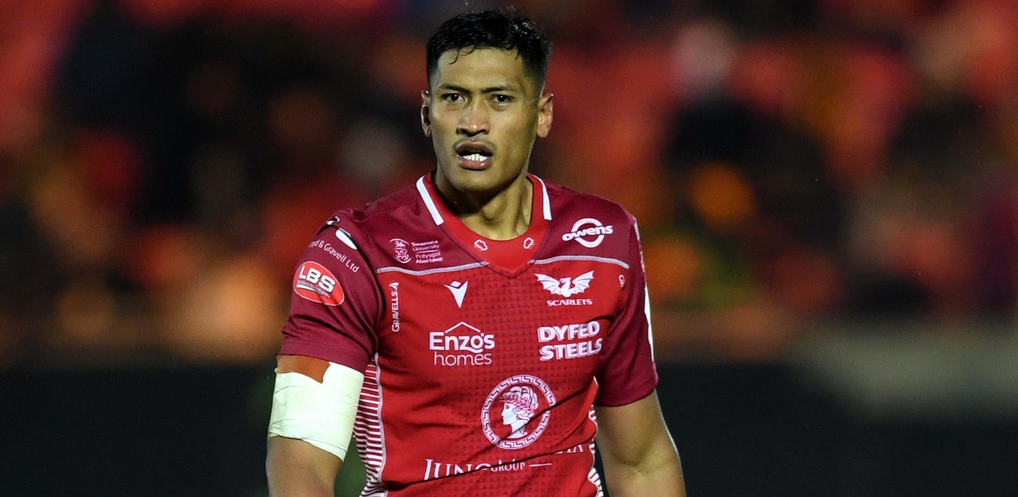 Scarlets boosted by return of internationals for Sharks clash - Swansea ...