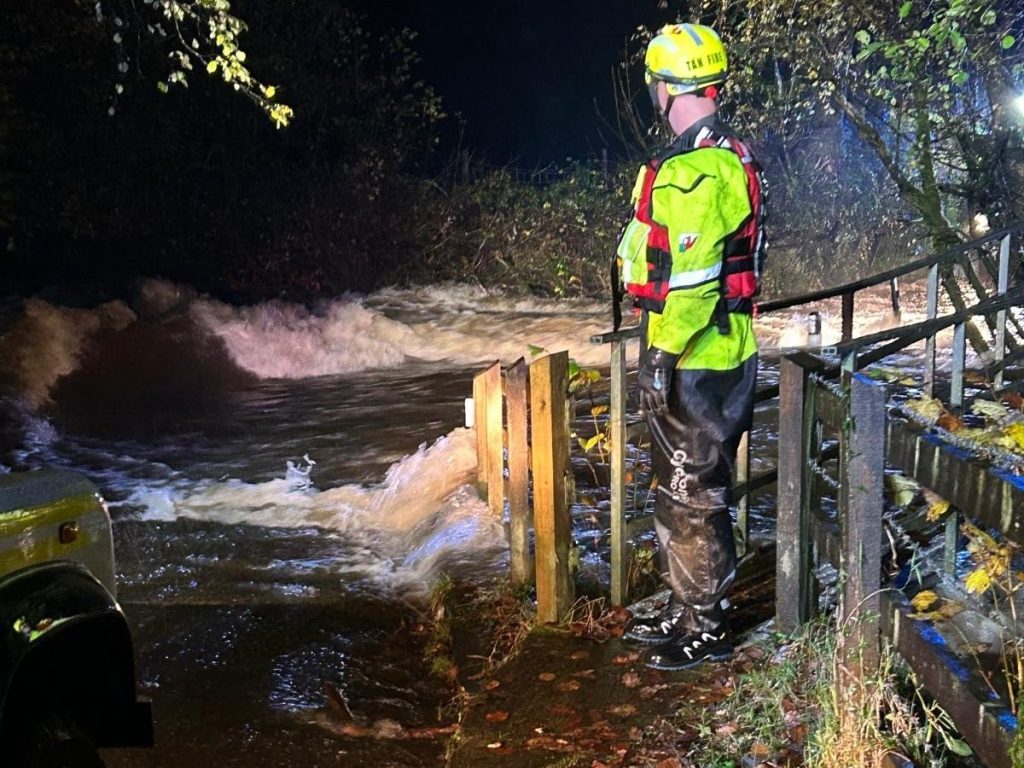 Major incident declared as flooding triggers rescues across West Wales ...