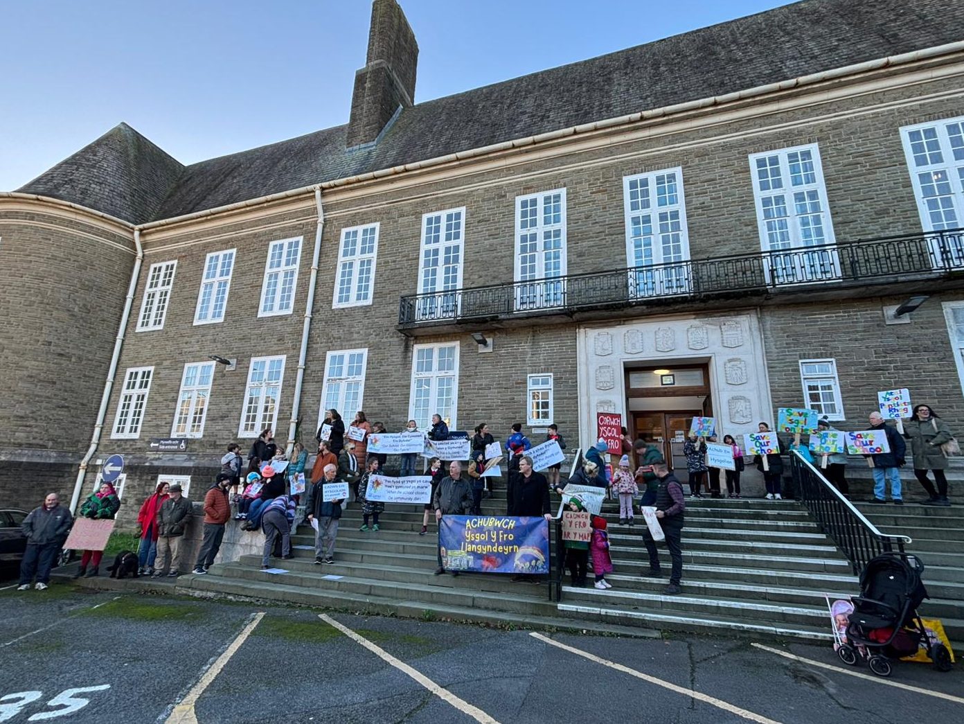 Welsh language campaigners prepare to fight 'flawed' Carmarthenshire ...