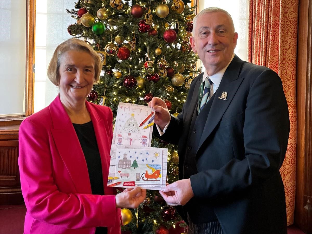 Llanelli schoolkids win MP’s Christmas card contest with futuristic ...