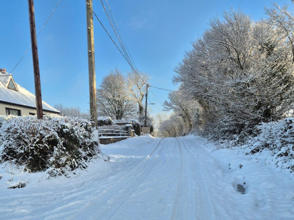 Storm Goretti: Amber and yellow warnings split South West Wales as Met ...